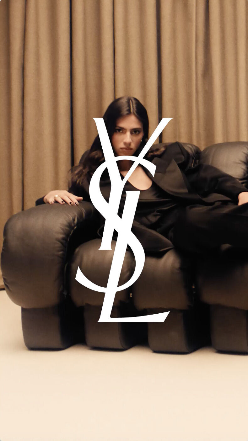 Celebrate in gold with YSL Holiday icons & gift sets | YSL Beauty